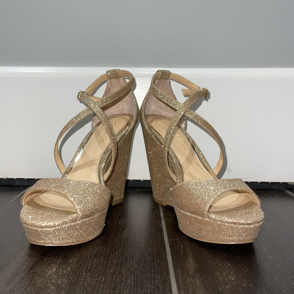 Jewel Badgley Mischka Wedge Platform Sandal Gold Glit… - Gem
